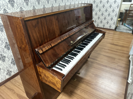 Продоётся пианино