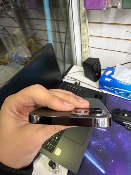 Iphone 12 pro   256 gb sotiladi