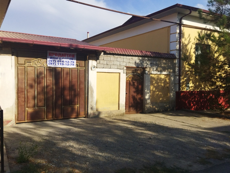 Yuqori Chirchiq tumanida 6 sotokli uy sotiladi