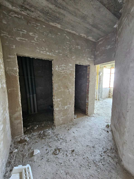2 xonali 65m² 6-qavat uy sotiladi