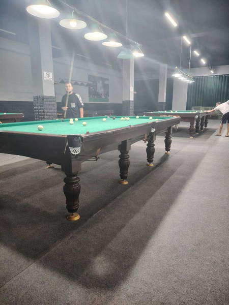 Bilyard xona SOTILADI !!!