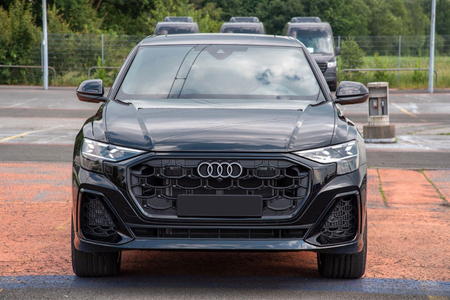 Новый Audi Q8 55 TFSI quattro из Германии