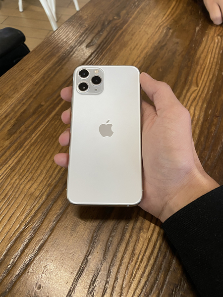 iPhone 11 pro 64gb KH/A