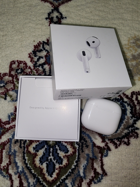 AirPods 4 ANC olinganiga 1 kun bo\\\'lgan