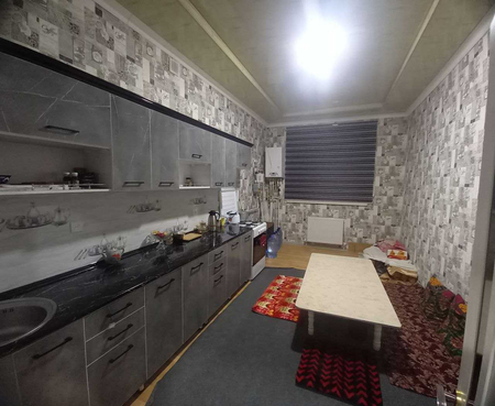 Yangi qurilgan uylardan 2-xonali kvartira, 87 kvadrat