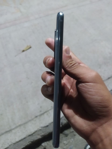 S 20 utra 5g kareski