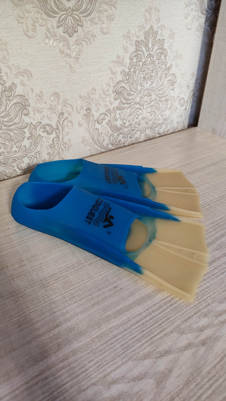 Ласты детские почти новые