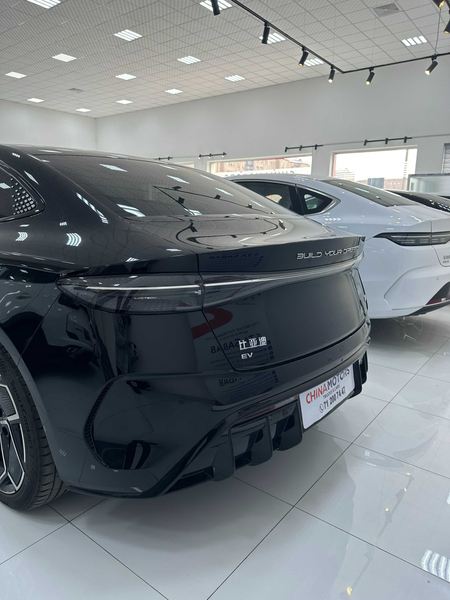 BYD Seal long range 700 km sotuvda mavjud