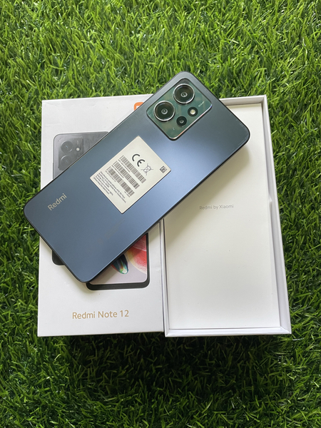 Redmi note 12 8+4/128
