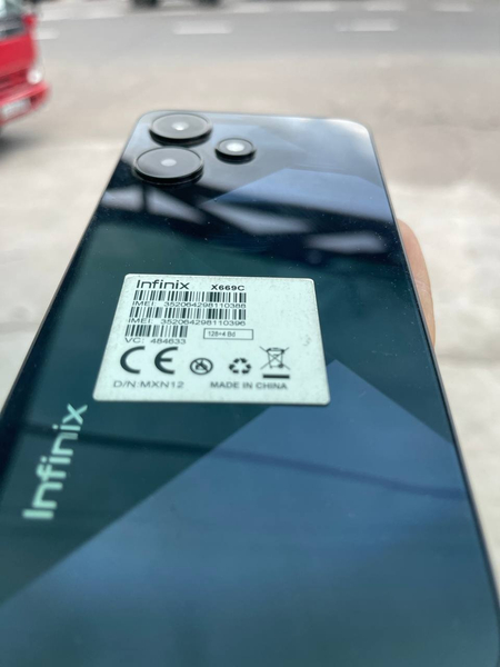Infinix hod 30 128Gb