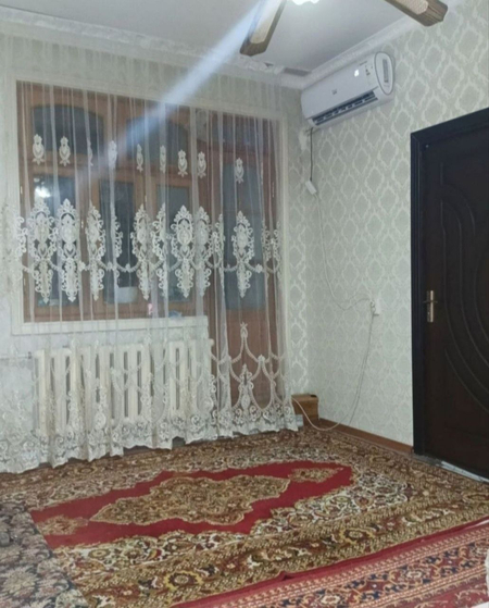 Продаётся 2в3/4/4 массив Феруза, ор-р кафе Shukrona!