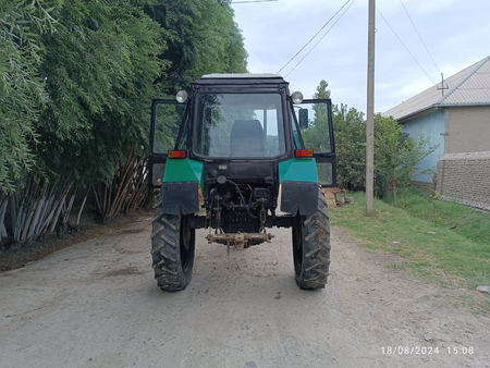 MTZ 80 X sotiladi