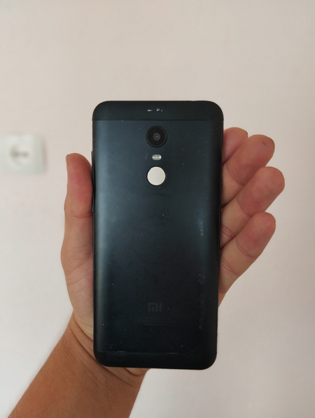 Redmi 5 plus ishlashi yaxshi