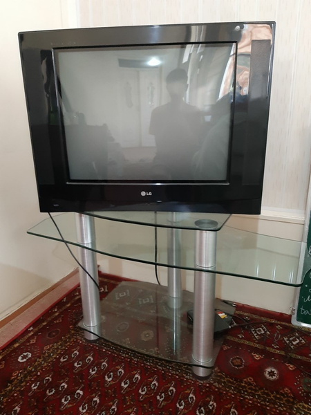 Телевизор/ LG 72