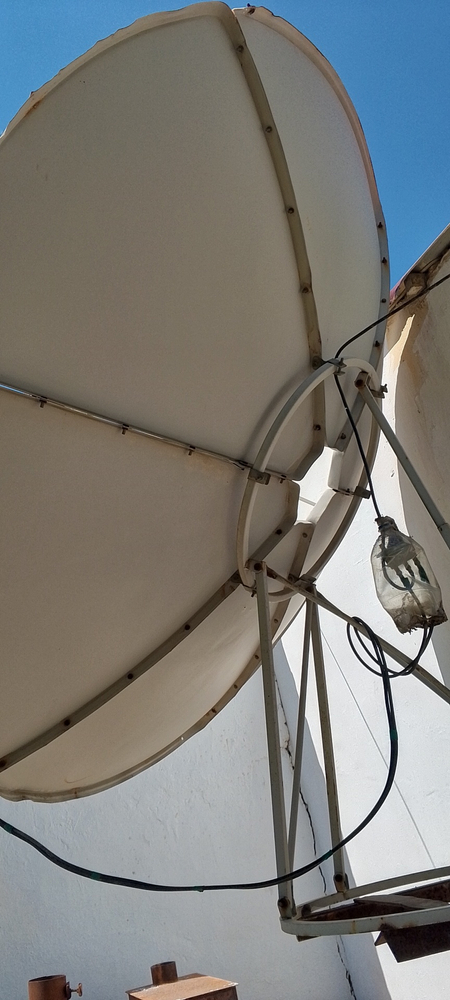 Antena parabalka sotiladi