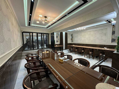 Tayyor ishlab turgan kafe tezda sotiladi