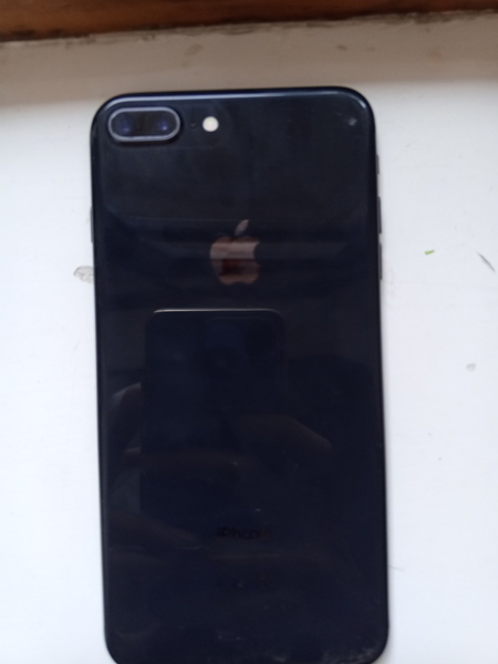 Iphone 8 plus 64gb