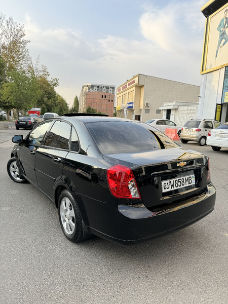 Chevrolet Gentra sotiladi