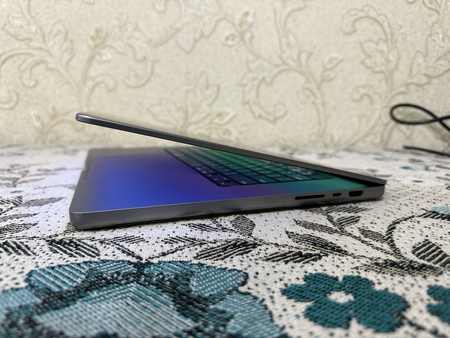 Ноутбук Apple Macbook Pro M1 Pro 16 inch + гарантия 2025 гача