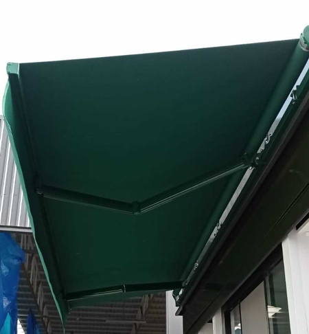 Ayvon tizimi Markiza Tent