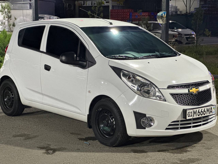 Spark 27.000 km 2014