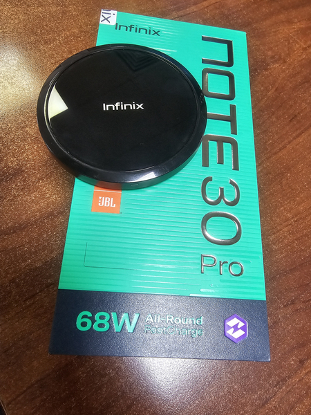 Infinix Note 30 Pro 16 (8+8) / 256 GB Phantom black ideal Duos