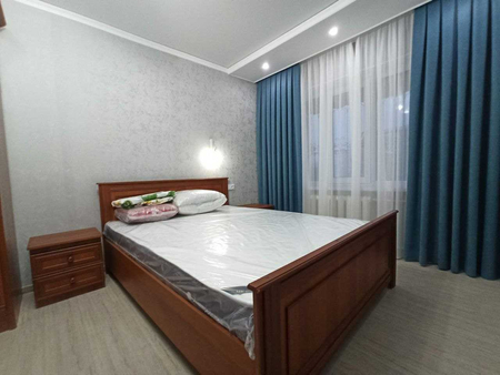 Продаю квартиру 3в4/2/4 возле Парка Победы, свежий ремонт и обстановка