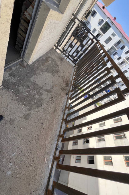 Gorgaz Mega market tepasidagi 9 qavatli domning 7qavatida dom sotiladi