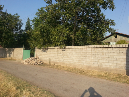 Dacha sotiladi !