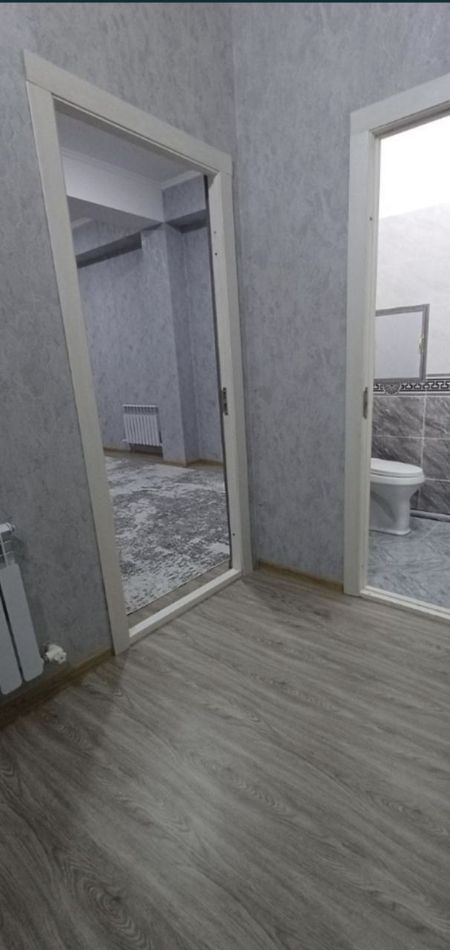 Метро 1-бекат 1 хонали уй 270$