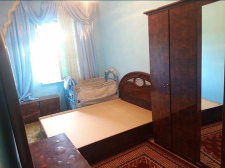 Продаётся квартира  Юнусабад-4  2/4/4
