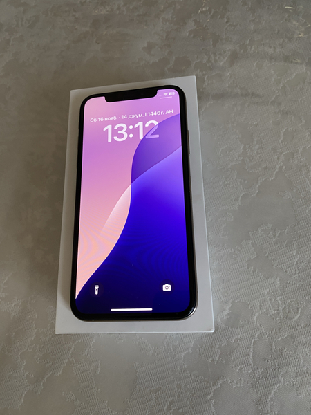 iPhone XS  Gold