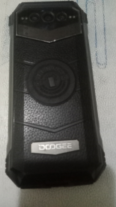 Телефон сатылады телефон Doogee V Max жагдайы идеальный