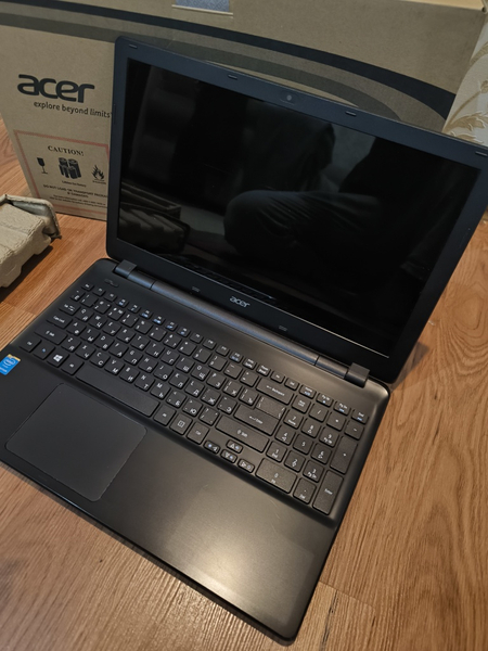 Acer yangide notebook E15 4Gb/ 500Gb Hdd DD4