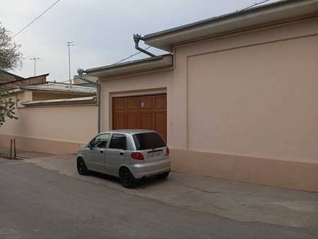 Beshqayrag'ochda uy sotiladi 3 sotix