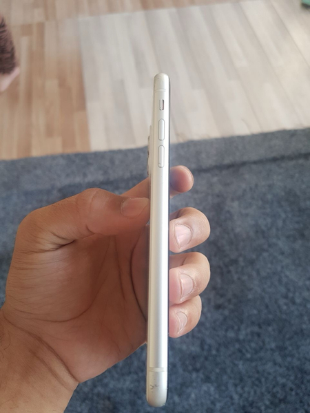Iphone 11 yahsh sastayaniya