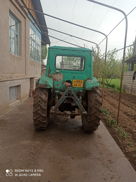 Юмз трактор сотилади срошна
