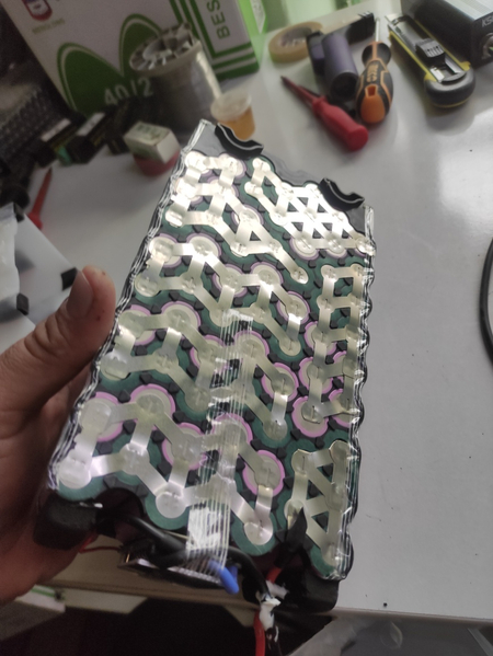 LI-ION 48- volt 12 ah