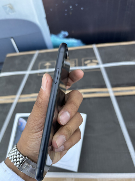 iphone XR 64 gb