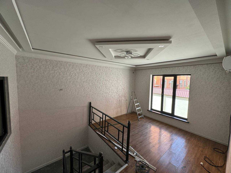 Katej sotiladi 0.9 sotika qurilgan 2 qavat 129 kv