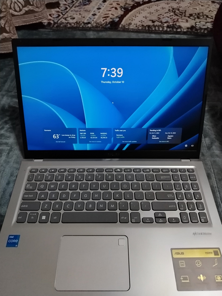 ASUS X515EA / Intel i5-11th Gen