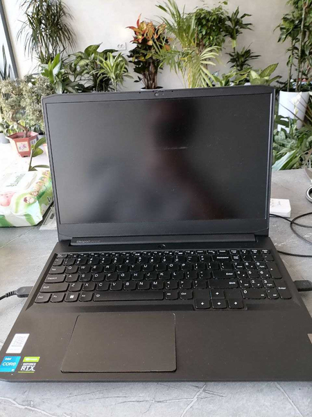 Продается игроковой ноутбук Lenovo