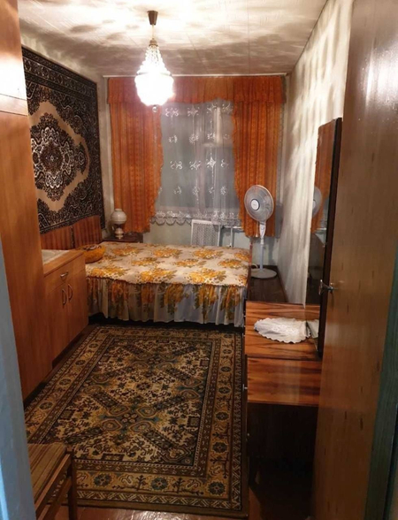 Продаётся 2/3/4 массив Ялангач,  балкон 2×6.