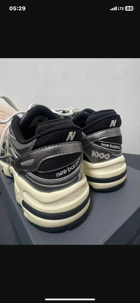 New balance 1000