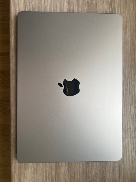Apple Macbook Air M2 8/256gb