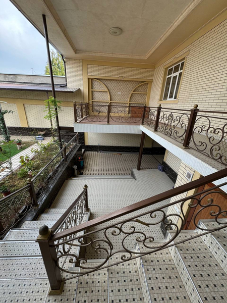 Nazarbek Xarakat 4 sotix