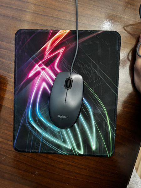 “Продаю недорогой ноутбук ASUS для работы и учебы,