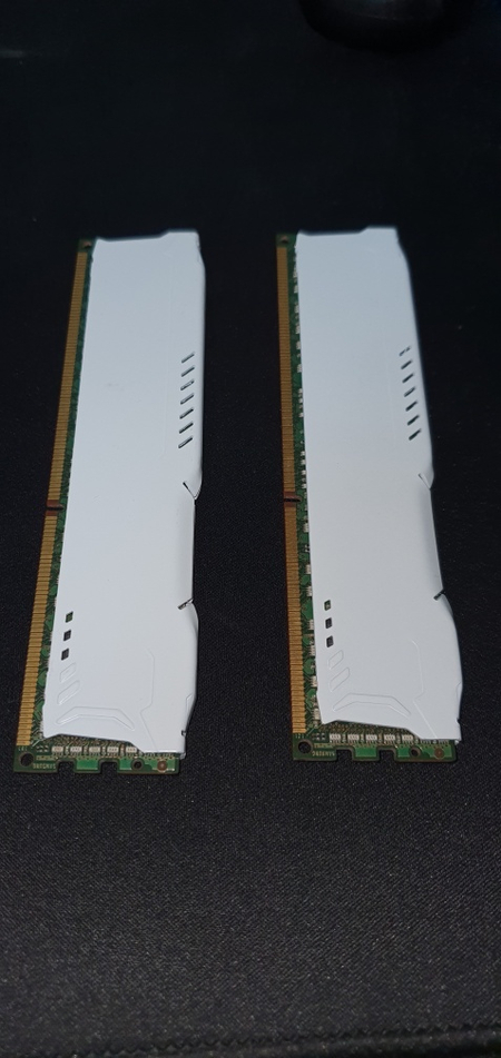 Продам Hyper DDR-3 по 8gb 2 шт