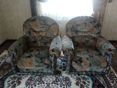 Yumshoq mebel sotiladi xolati yaxshi