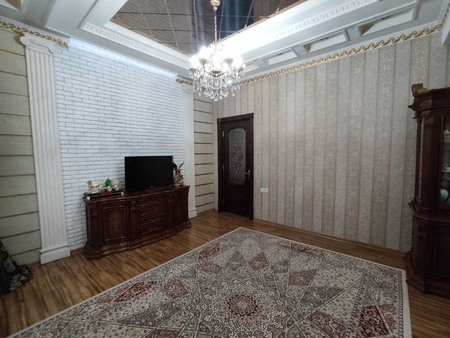 Продаётся квартира на Юнусобод 5/3/3